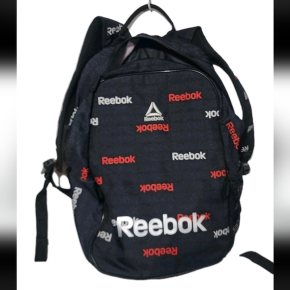 Reebok | Bags | Reebok Backpack Black Spellout Lightweight 6 Padded ...